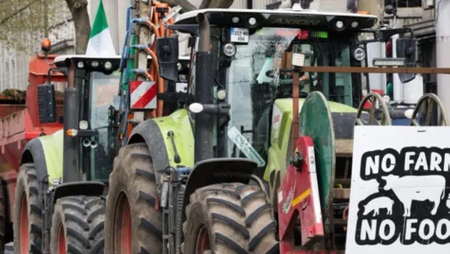 Fuel protests in Ireland express deep anger over austerity and neglect ...